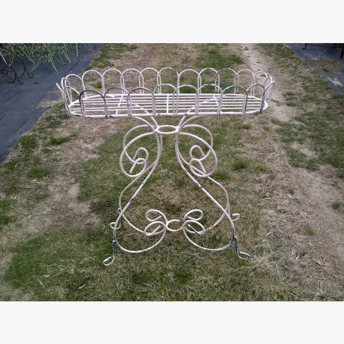 Curl Fern Stand – Garden Iron and More