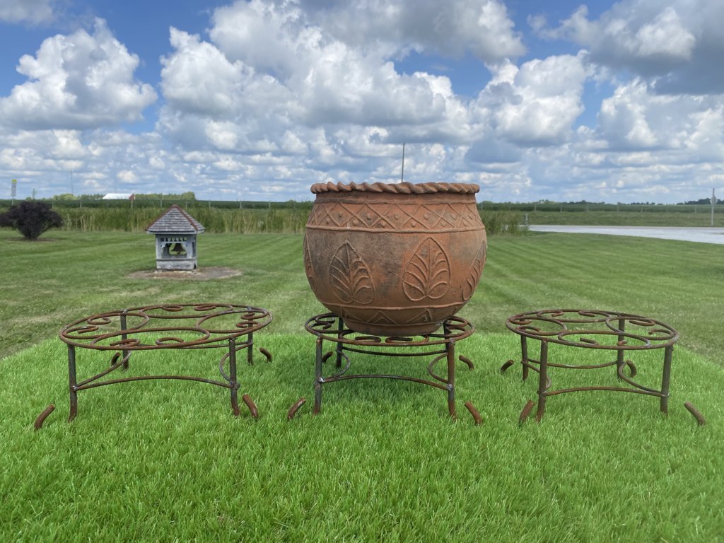 Plant Risers Set of 3 – Garden Iron and More
